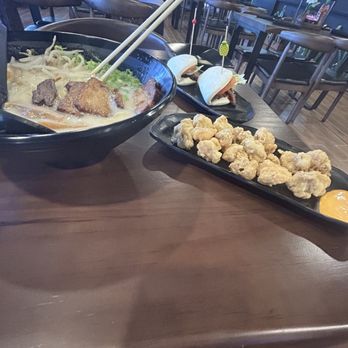 BLOOMY KITCHEN - Updated December 2024 - 166 Photos & 56 Reviews - 2028 ...