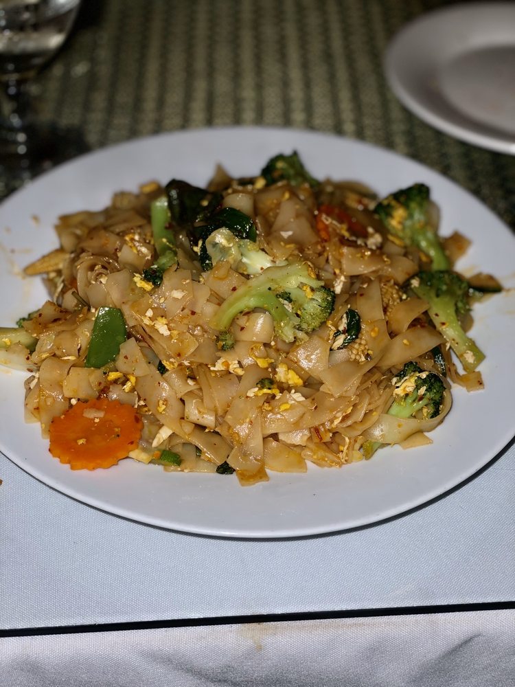 GOLDEN THAI - 65 Photos & 82 Reviews - 977 W State Rd 434, Longwood ...