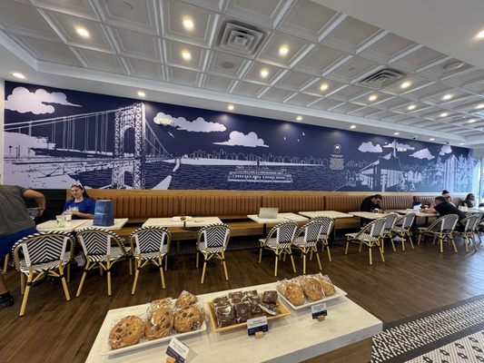 PARIS BAGUETTE - Updated February 2026 - 107 Photos & 19 Reviews - 725 ...