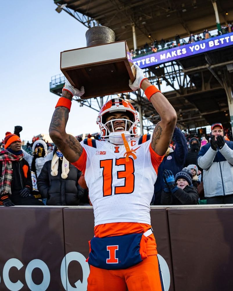 UNIVERSITY OF ILLINOIS - Updated October 2025 - 904 Photos & 69 Reviews ...