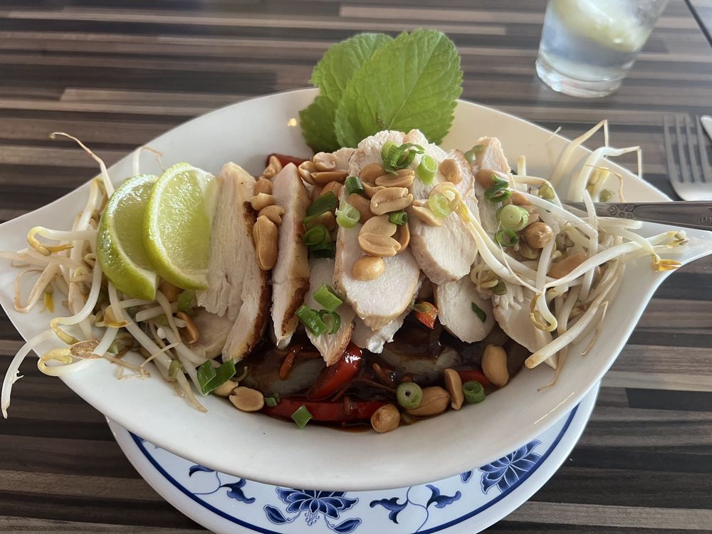 SIZZLING HOUSE RESTAURANT - Updated April 2024 - 29 Photos - 1513 ...