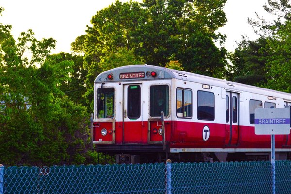 MBTA BRAINTREE STATION - Updated October 2025 - 29 Photos & 17 Reviews ...