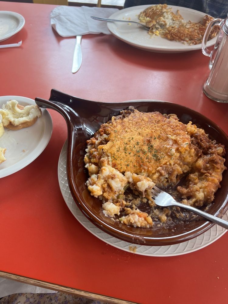 DEDE’S FARMHOUSE CAFE - Updated July 2024 - 24 Photos & 23 Reviews ...