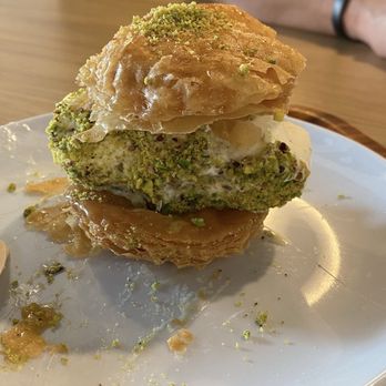 BEKDASH ICE CREAM - Updated December 2024 - 128 Photos & 31 Reviews ...