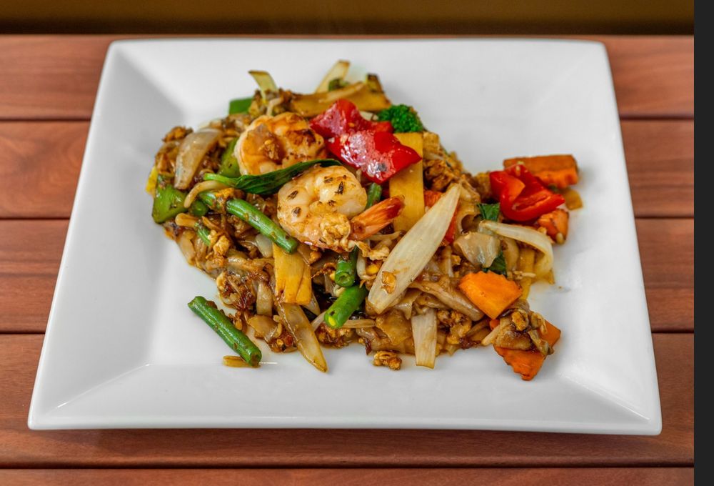 CHARMING THAI RESTAURANT - Updated January 2026 - 52 Photos & 27 ...