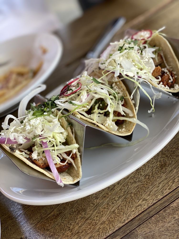 R15 - Updated July 2024 - 411 Photos & 408 Reviews - 1431 R St ...