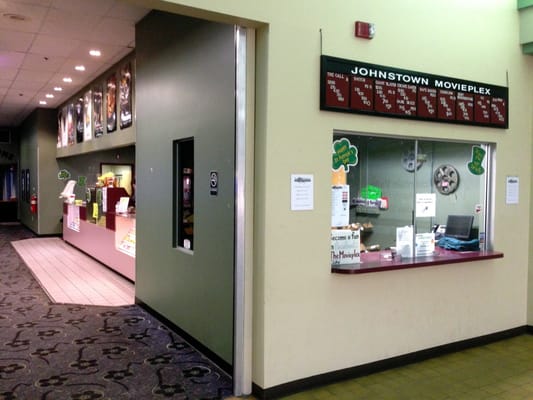 THE MOVIEPLEX - Updated October 2025 - 12 Reviews - 236 N Comrie Ave ...