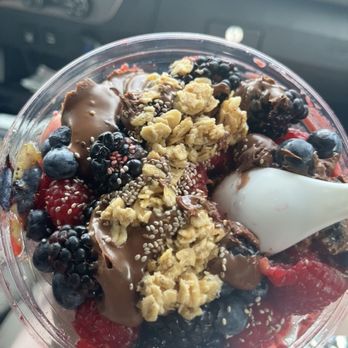 SPOONS ACAI BOWLS - Updated December 2025 - 90 Photos & 55 Reviews ...