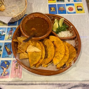 MONCHY’S FASTFOOD - 330 Morris Ave, Elizabeth, New Jersey - Fast Food ...