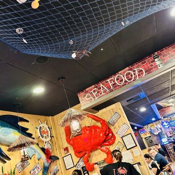PIER 88 BOILING SEAFOOD & BAR - Updated August 2024 - 129 Photos & 140 ...