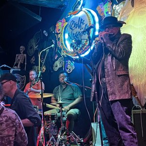 CAFE NEGRIL - 318 Photos & 390 Reviews - 606 Frenchmen St, New Orleans ...