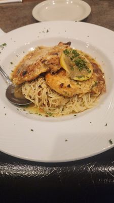 THE RUNWAY RISTORANTE & LOUNGE - Updated December 2024 - 1564 Airport ...