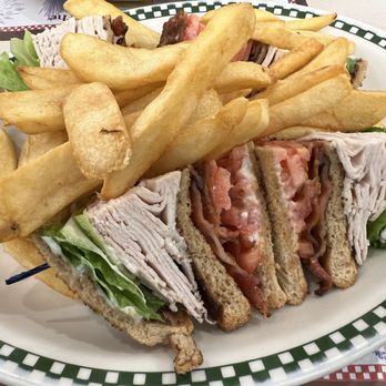 AMERICANA DINER - Updated December 2025 - 189 Photos & 256 Reviews ...