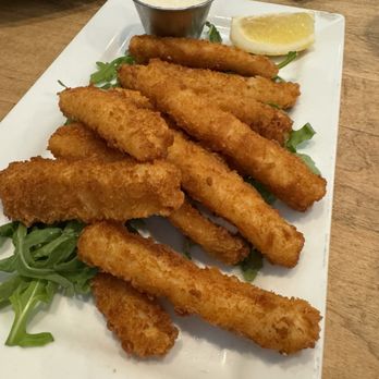 KIN WINDSOR - Updated February 2025 - 865 Photos & 870 Reviews - 740 ...