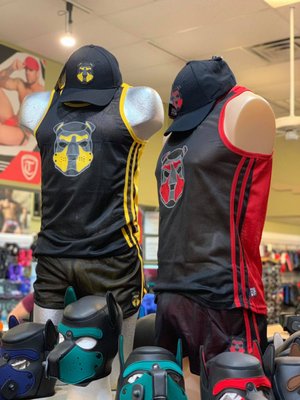 SKIVVIES - 16 Photos & 33 Reviews - 4001 Cedar Springs Rd, Dallas ...