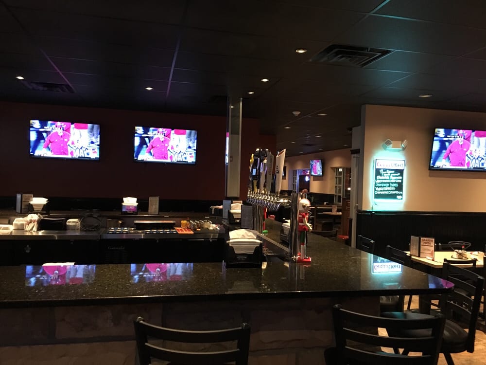 GRANDE PIZZA - Updated August 2025 - 62 Reviews - 301-315 S Blakely St ...