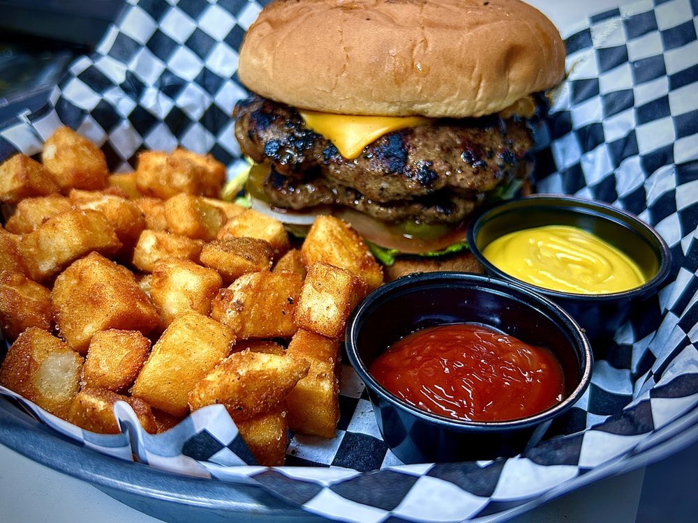 LIFE’S GOOD BAR & GRILL - Updated November 2025 - 163 Photos & 122 ...