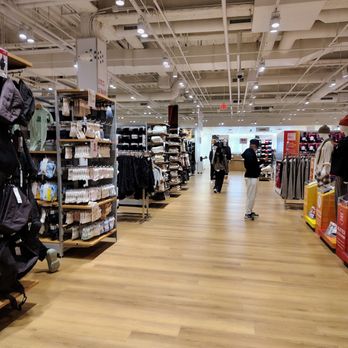 UNIQLO - Updated December 2025 - 67 Photos & 28 Reviews - 4425 La Jolla ...