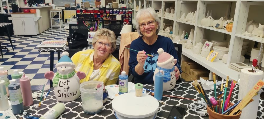 MAKER’S CLUB - 66 Photos - 950 Main St, Dubuque, Iowa - Paint-Your-Own ...