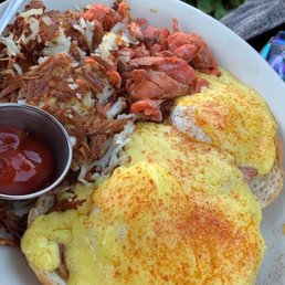 CHESTNUT COTTAGE RESTAURANT - 389 Photos & 439 Reviews - 929 E Front St ...