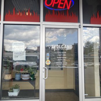 VOLCANO JAPANESE RESTAURANT - Updated January 2026 - 139 Photos & 126 ...