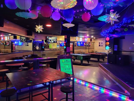 WAN Q - Updated December 2025 - 77 Photos & 89 Reviews - 13520 NW ...