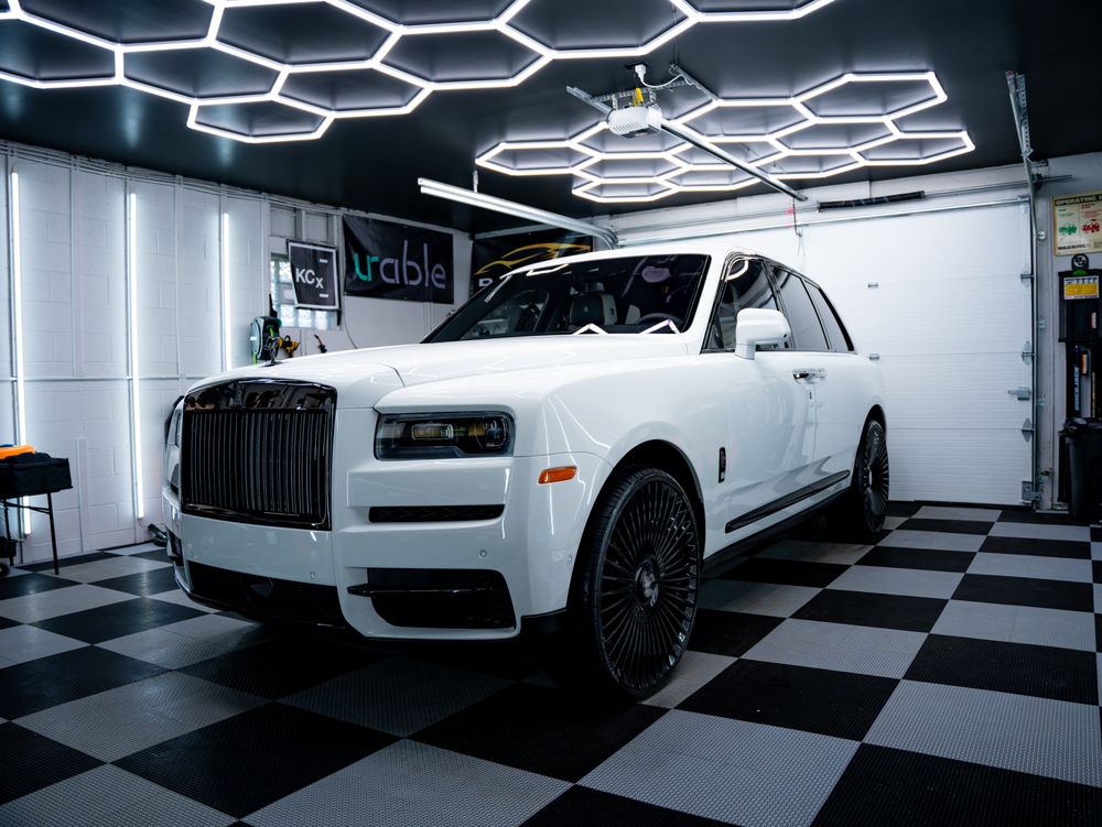 DELUXE CAR DETAILING CRANBERRY - Updated October 2024 - 14 Photos ...