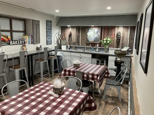 MARTIN’S COUNTRY MARKET - Updated February 2025 - 77 Photos & 61 ...