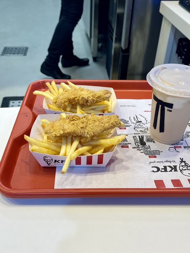 KFC - Updated May 2024 - R. Manoel Arruda Cavalcante 805, Loteamento ...