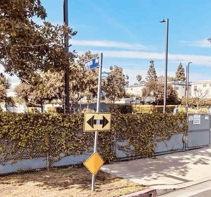 WINDWARD SCHOOL - Updated October 2025 - 19 Photos & 17 Reviews - 11350 ...