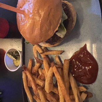 TWISTED ROOT BURGER - Updated October 2025 - 116 Photos & 77 Reviews ...
