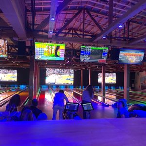 BOWL INCLINE - 126 Photos & 103 Reviews - 920 Southwood Blvd, Incline ...