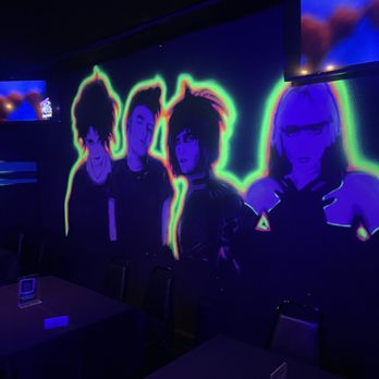 TOTALLY 80’S BAR & GRILLE - Updated December 2025 - 329 Photos & 563 ...