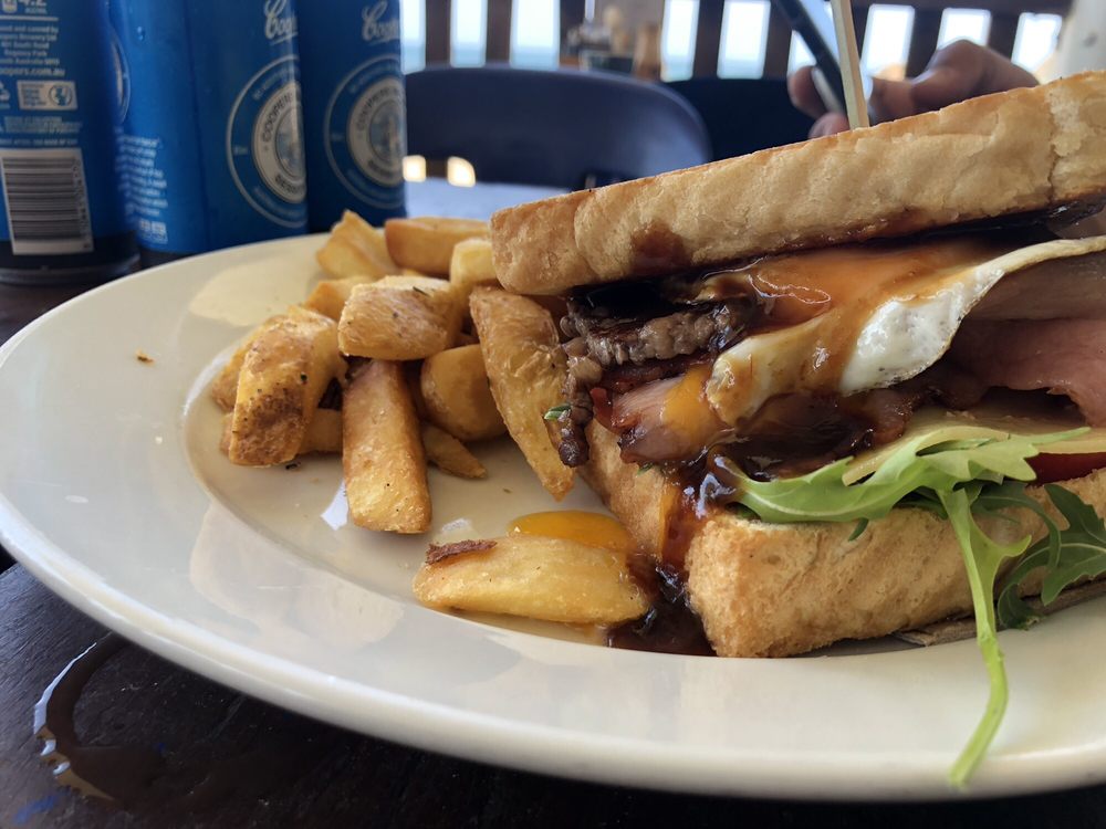 SANDBOX CAFE FLYNNS BEACH - 17 Photos - 68 Pacific Dr, Port Macquarie ...