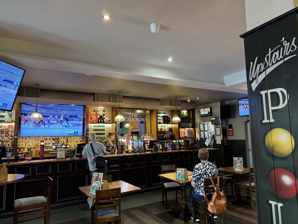 THE CALEDONIAN PUB - Updated September 2025 - 13 Reviews - 9 High ...