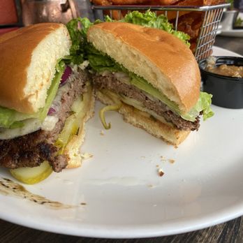 THE HANGRY BISON - 933 Photos & 542 Reviews - 480 Orlando Ave, Winter ...