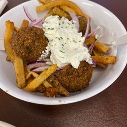 MAIN STREET GYRO - Updated July 2025 - 54 Photos & 128 Reviews - 215 ...