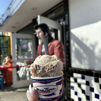 MOOTIME CREAMERY - Updated August 2024 - 990 Photos & 890 Reviews ...
