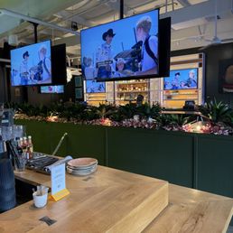 HAPPY FISH - Updated October 2025 - 90 Photos & 64 Reviews - 2580 Kekaa ...