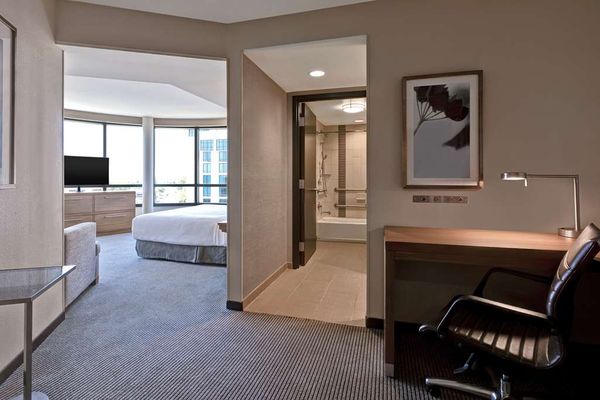 HYATT PLACE BLOOMINGTON/NORMAL - Updated January 2026 - 190 Photos & 63 ...