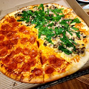 ZEEKS PIZZA - Updated November 2024 - 63 Photos & 165 Reviews - 16015 ...