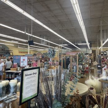 WORLD MARKET - Updated January 2026 - 112 Photos & 23 Reviews - 2415 ...