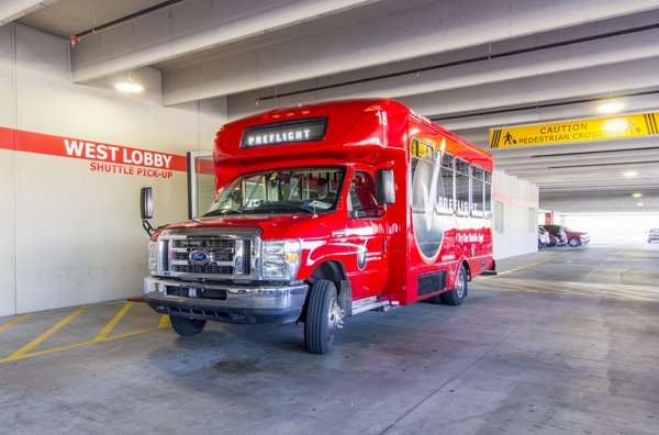 PREFLIGHT AIRPORT PARKING - Updated November 2025 - 108 Photos & 295 ...