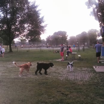 BRITTINGHAM PARK - DOG OFF-LEASH PARK - Updated December 2025 - 326 S ...
