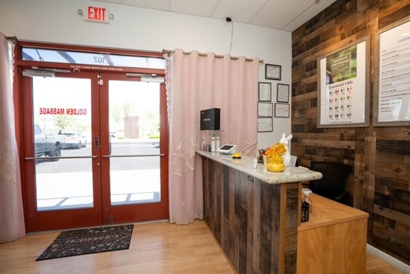 GOLDEN MASSAGE - Updated June 2024 - 23 Photos & 15 Reviews - 5609 E ...