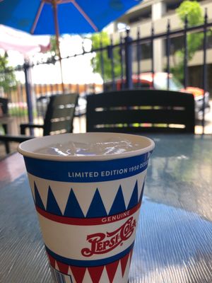 DAMBURGER - 62 Photos & 150 Reviews - 1320 Placer St, Redding ...