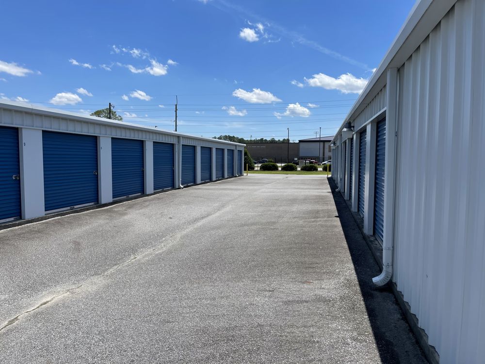 SELF STORAGE BROTHERS - Updated April 2026 - 1963 Worthington Rd ...