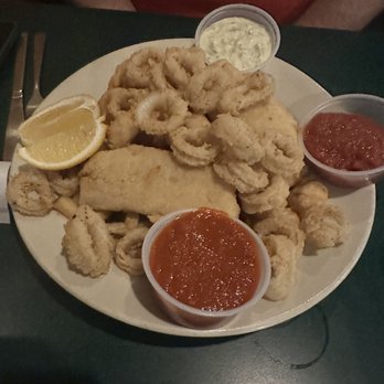 CHIPS’ PUB III - Updated June 2024 - 97 Photos & 158 Reviews - 24 W ...