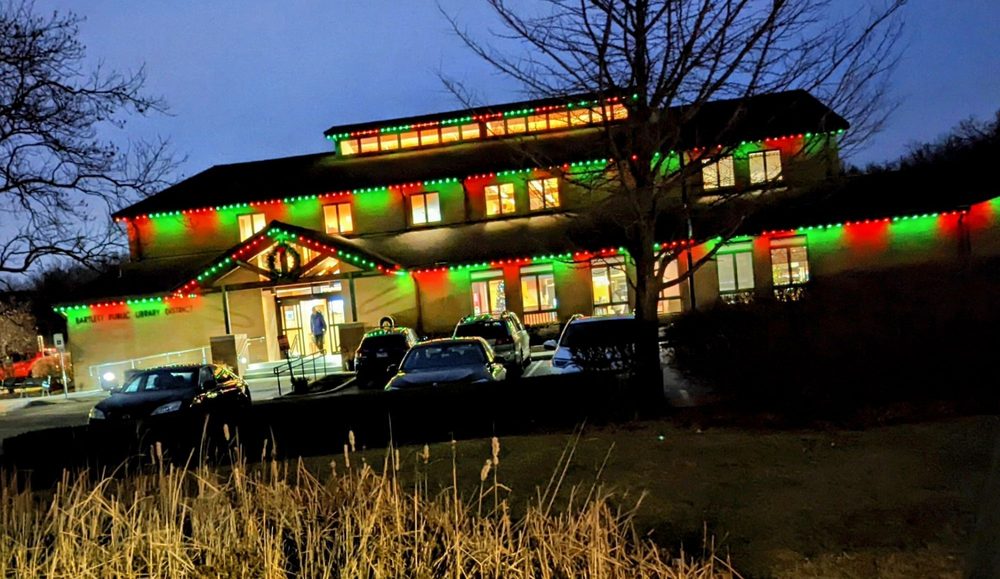 BARTLETT PUBLIC LIBRARY DISTRICT - Updated October 2025 - 19 Photos ...