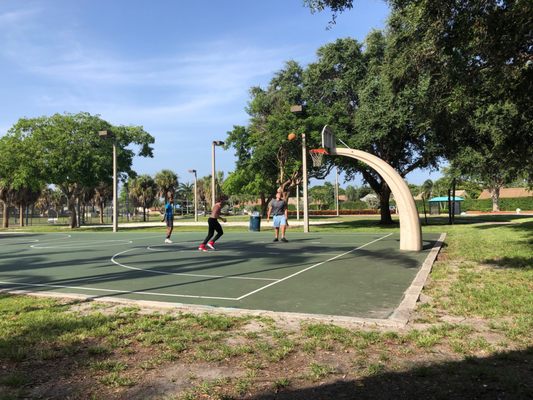 MEADOWS PARK - Updated September 2025 - 11 Photos - 4305 N Congress Ave ...